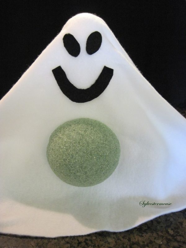 How to Make a Halloween Ghost with Fleece Tutorial - Crafters Kingdom ...