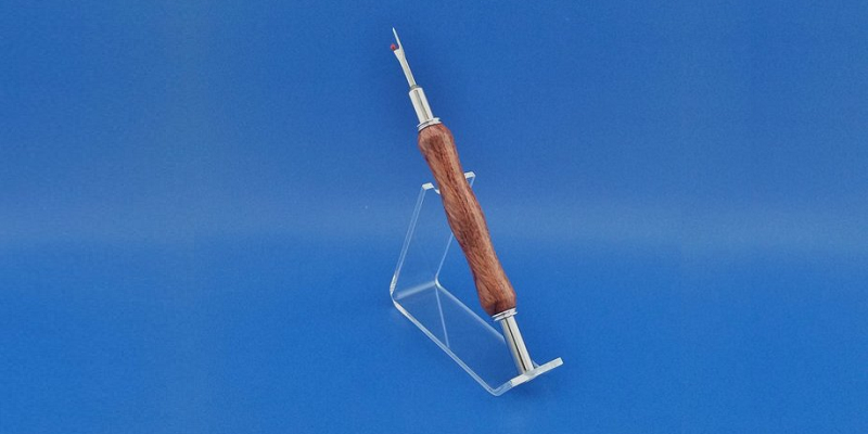 Wood Handle Seam Ripper - An Elegant Sewing